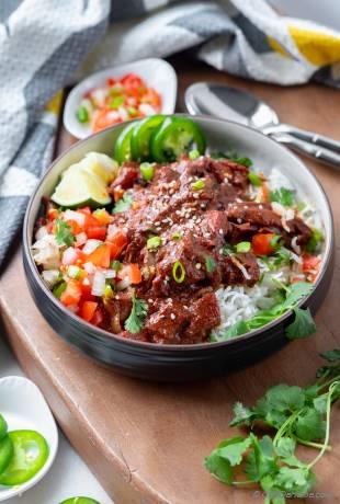 Easy Chicken Mole - Instant Pot Chicken Mole Recipe | ChefDeHome.com