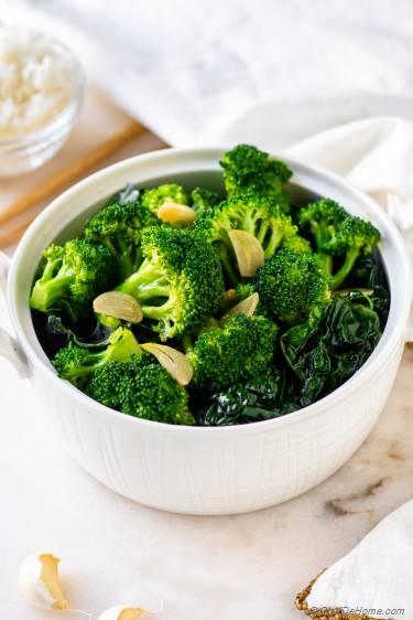 Garlic Broccoli Recipe | ChefDeHome.com