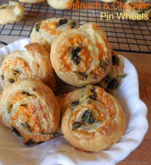 Spinach and Cheddar Cheese Pin Wheels Recipe | ChefDeHome.com