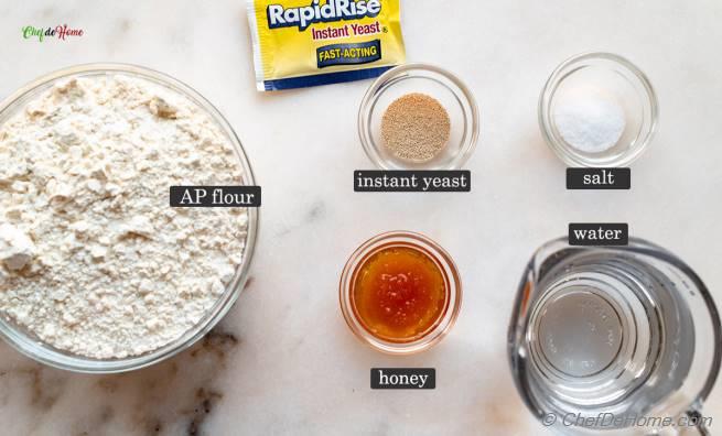 Bialy Recipe | ChefDeHome.com