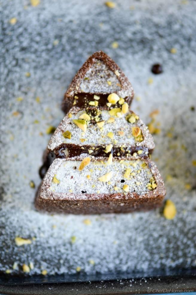 Christmas Chocolate Tree Cakes Recipe | ChefDeHome.com