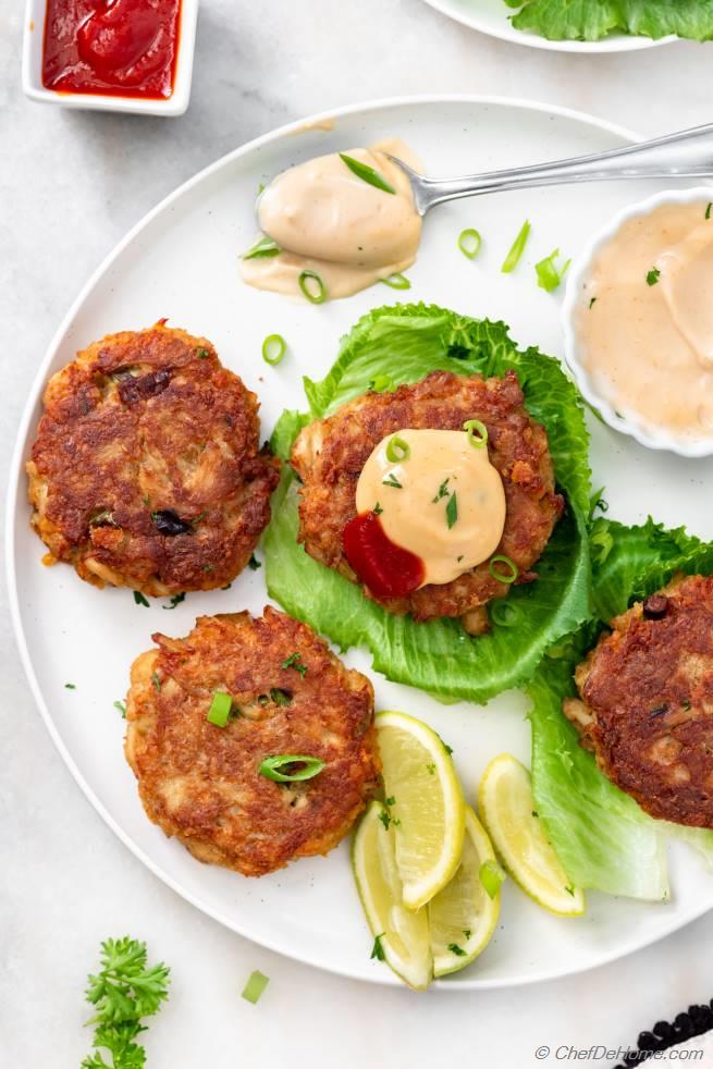 Homemade Crab Cakes Recipe | ChefDeHome.com
