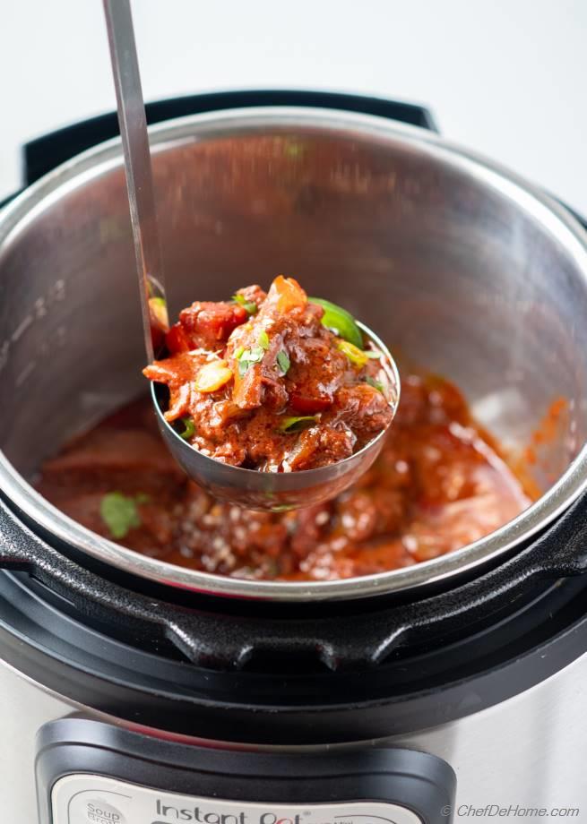 Easy Chicken Mole - Instant Pot Chicken Mole Recipe | ChefDeHome.com