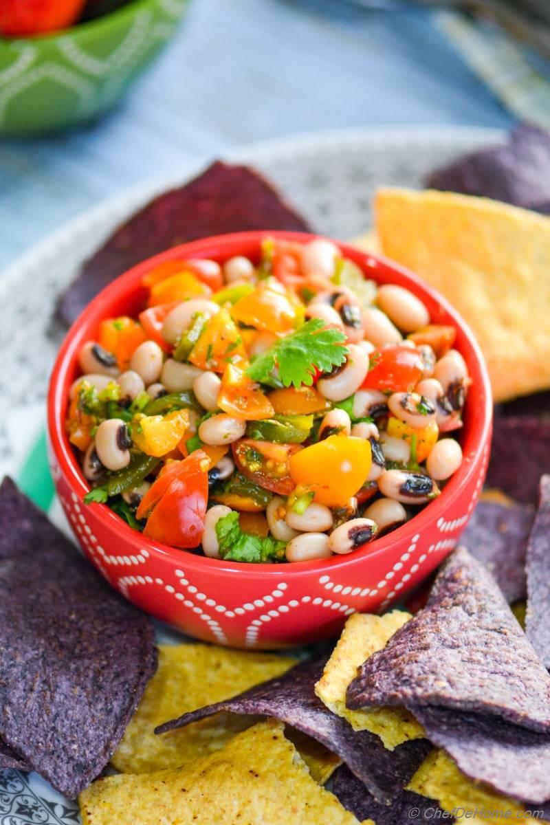 Roasted Poblano and Black-Eyed Peas Salsa Recipe | ChefDeHome.com