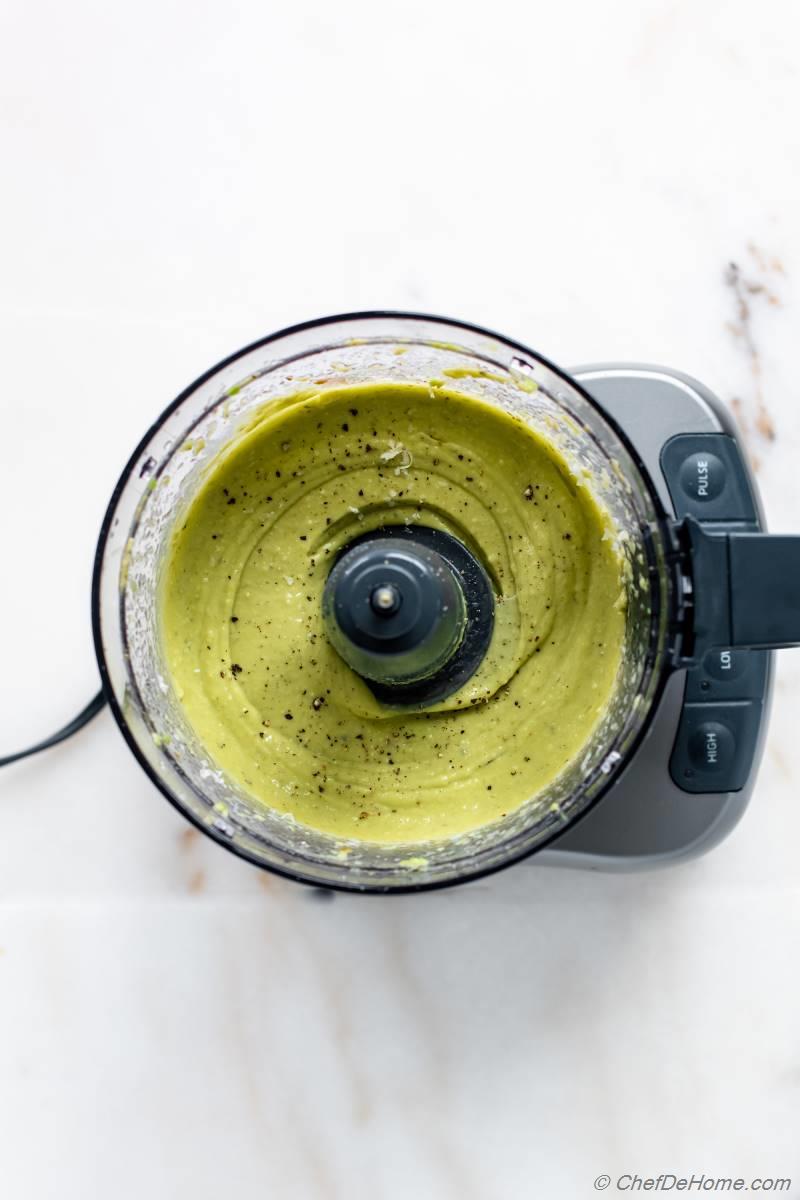 Avocado Caesar Salad with Avocado Caesar Dressing Recipe | ChefDeHome.com