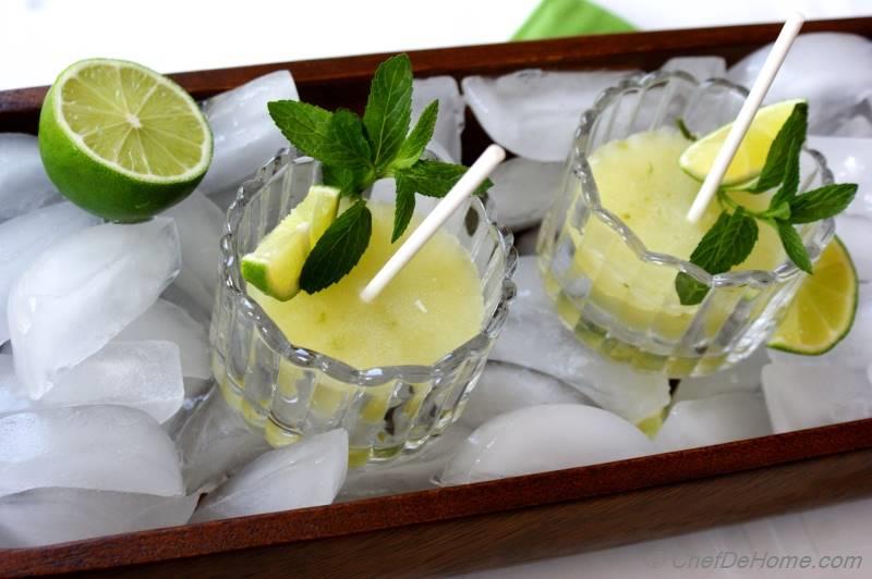 Cucumber Lime Cocktail Ice Pops Recipe | ChefDeHome.com