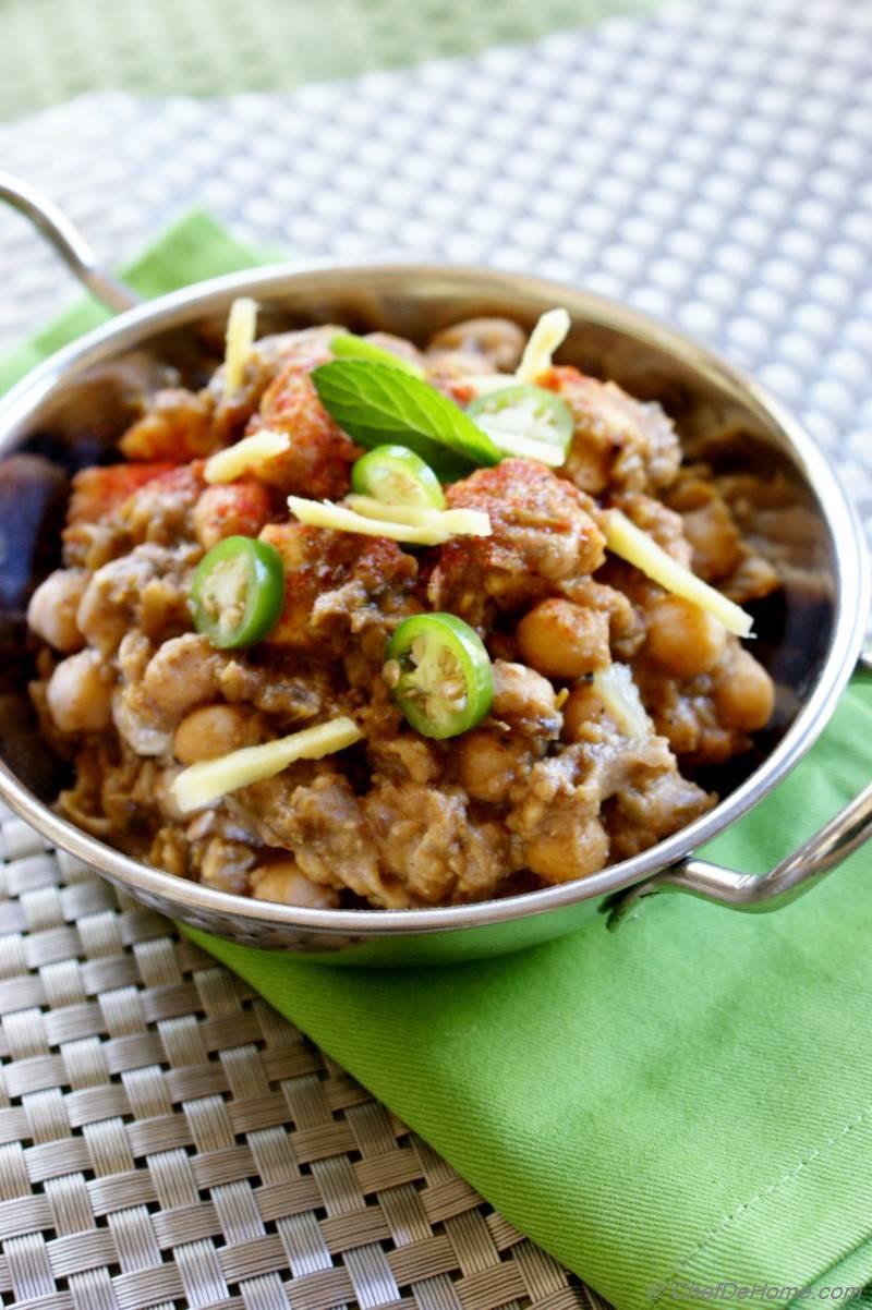 Indian Paneer Pindi Chana (Chole) Masala Recipe | ChefDeHome.com